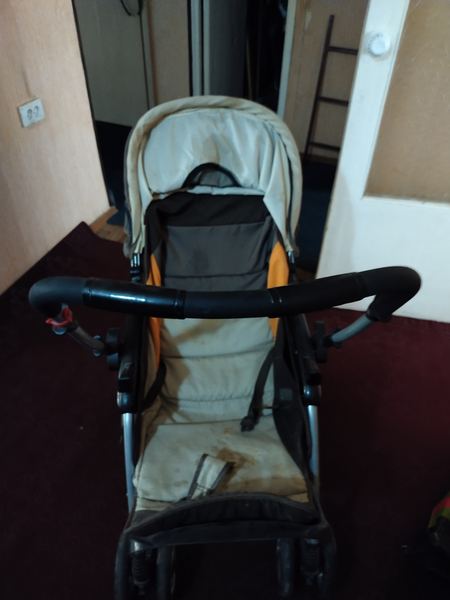 Продам детскую коляску