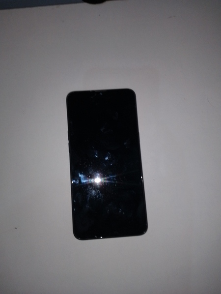 Samsung A10s telefon holati allo