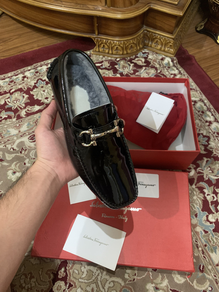 Salvatore ferragamo makasima макасима