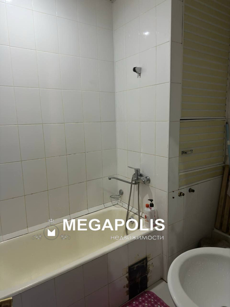Продаю 3 Комнатную‼️  Чиланзар 10 кв ор.р Медиапарк