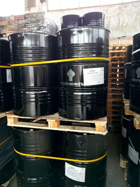 Масло моторное Rosneft Revolux D2 15W 40 дизельной автомобильной техни