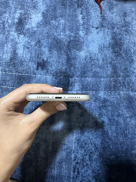 Iphone 11 idyal 64 gb obmen