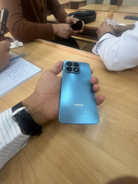 honor X8a yangi karopka dakument bor