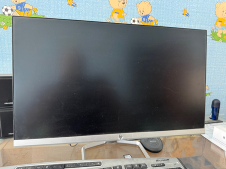 ультратонкий монитор HP Ultraslim 24