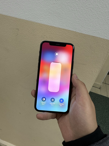 Iphone 11 pro ideal srochno