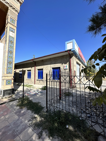 Lazizjon to’yxonasiga qarashli yer maydoni sotiladi