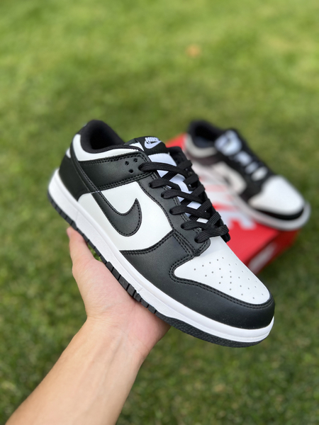 Nike Dunk Low Panda