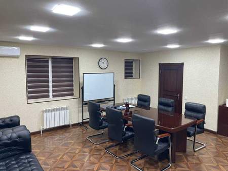 продается комерческое помещение 250 кв.м Мирабадский район