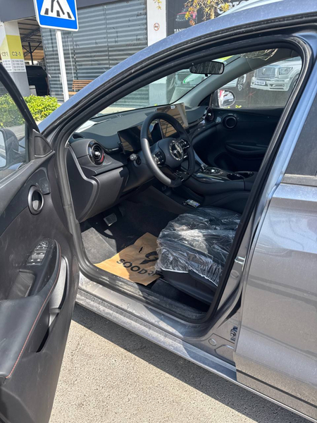 BYD e2 luxury full