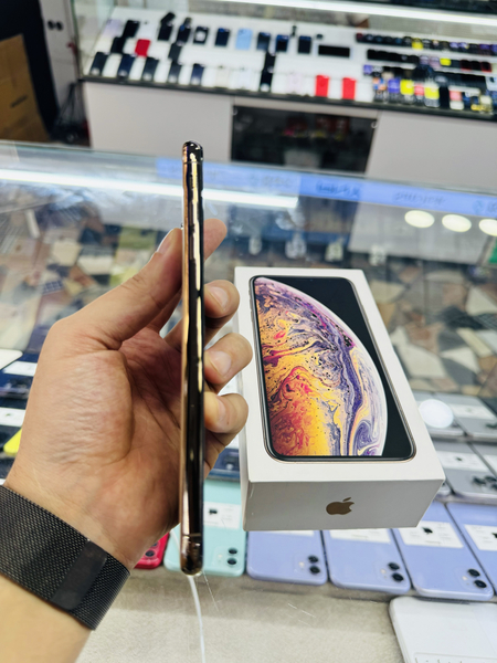 iPhone Xs Max 64 gb gold