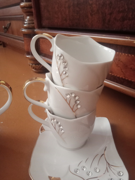 Продам чайный сервиз 24к позолта Япония
