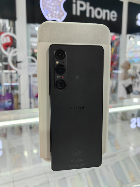 Sony Xperia I V.