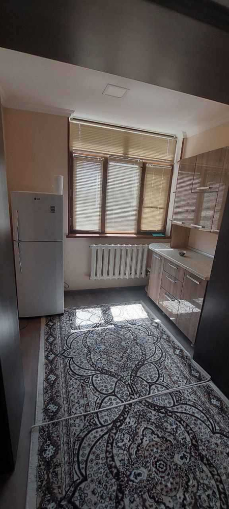 sharq tomondan 3 xonali uy ijaraga beriladi