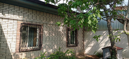 Сдается одноэтажный дом в Мирзо-Улугбекском районе