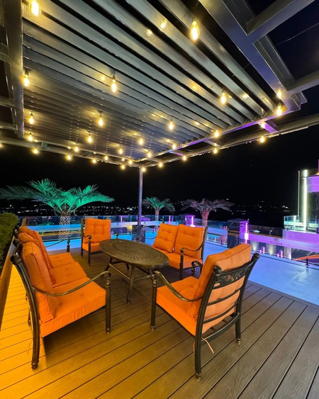 Dacha Bugatti villa