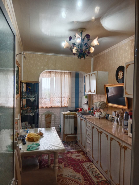Чилонзор метро 3 ком, 9 этаж.