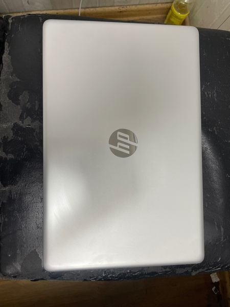 HP Noutbuk Model 15-da1013ne