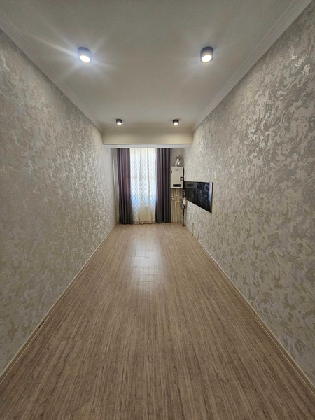 2 xonali 85m² 8-qavat sotiladi.