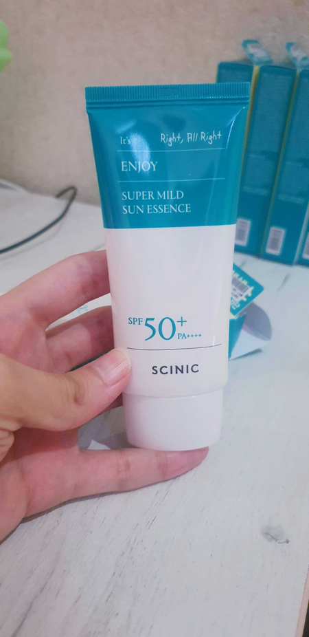 Корейский спф крем Scinic Enjoy Super Mild Sun Essence SPF50+ PA+++