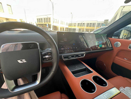 Li 9 Ultra Full 2024 Гибрид/Hydbrid ! Срочно продаётся !