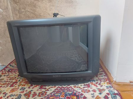 Продаётся телевизор SONY