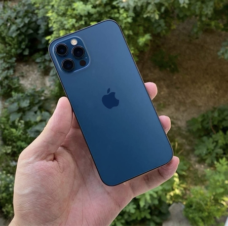 Iphone 12 Pro.