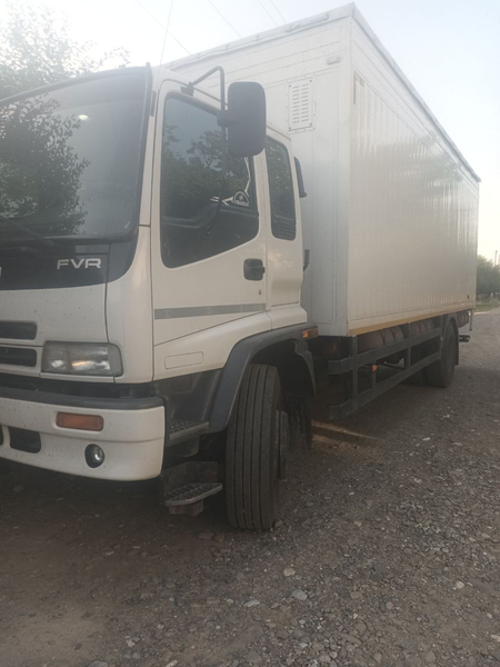 Isuzu FVR sotiladi
