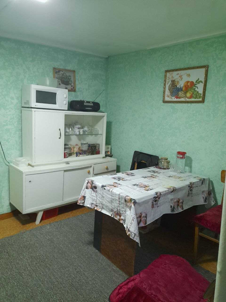 Сдается комната в частном доме (Студентам не звонить)