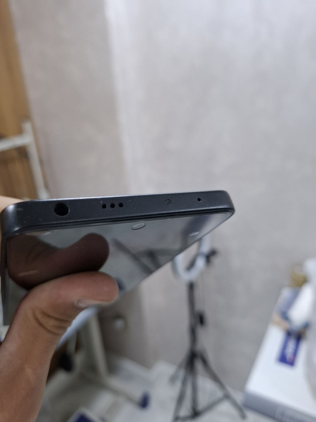 Xiaomi Redmi 13 8/256 обмен - iPhone 11