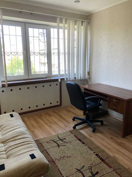 Продается 3/5/5 Дархан №229 ( Кристина )
