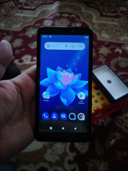 Artel telefon sotiladi!