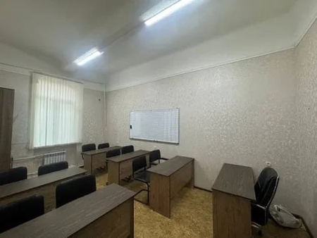80м² Шота Руставели вдоль дороги под офис кафе Бон
