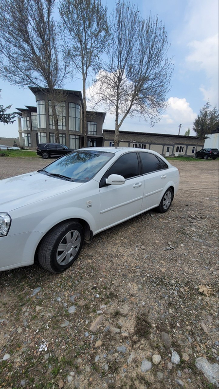 Lasetti 1.8 Avtomat 1.6 karopka qo‘yilgan