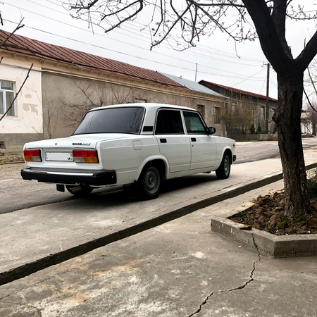 Vaz 2107 yili 2010 (srochno sotiladi)