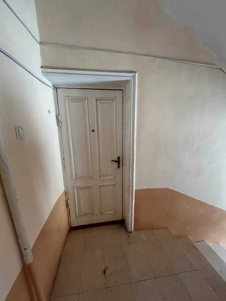 Продаëтся 2х комнатная квартира