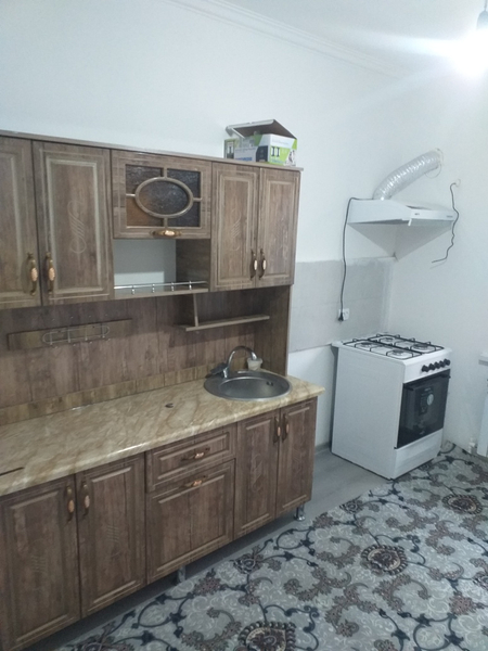 Yashnabod tumani olmos mahalla ijaraga 300$