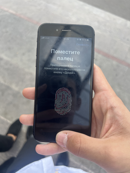 Iphone 8 sotiladi