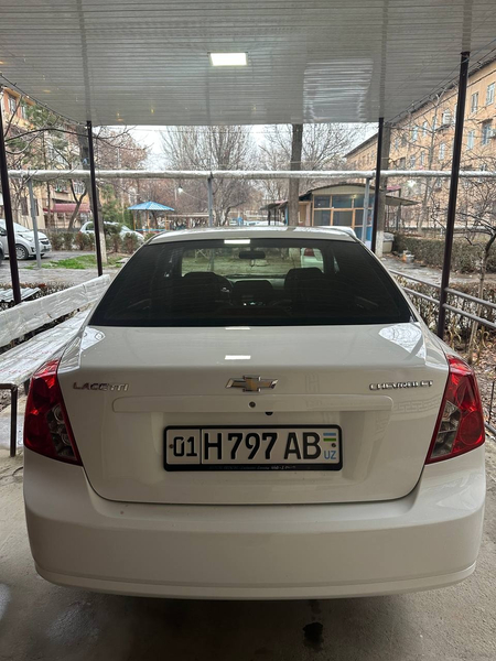 Jentra 2015 1 evro