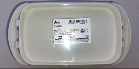 Контейнер для продуктов, масленка, стаканчики для специй