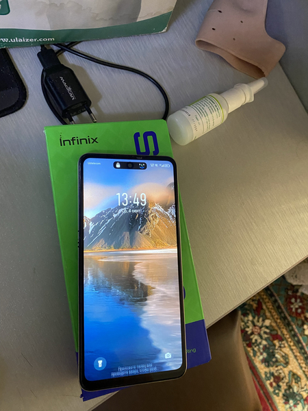 Infinix  smart 8 с гарантии