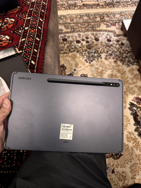 Продаю свой планшет Samsung Galaxy Tab S7+ чехол шиша ламинат килинган