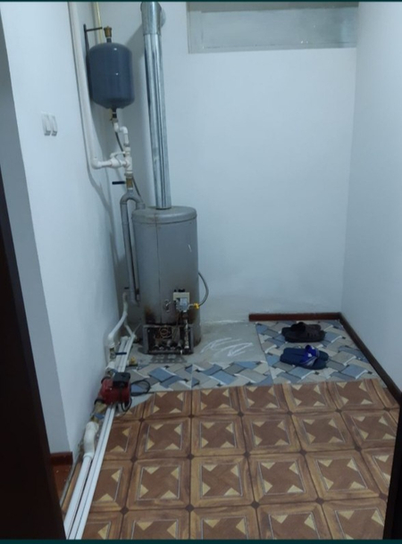 Hovli 150000 $$ ga sotiladi