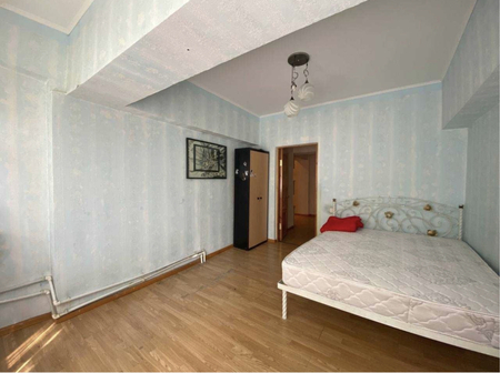 Продаётся СВОЯ 3/3/9 Цум , с видом на парк , метро Космонавтов