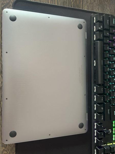 MacBook air M1 2020