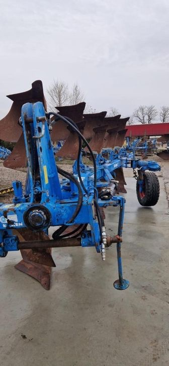 Lemken europal 7. 5 korpus plug bor
