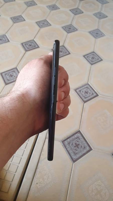 Lg g7 thinQ  64/4 gb,  Snapdragon 845