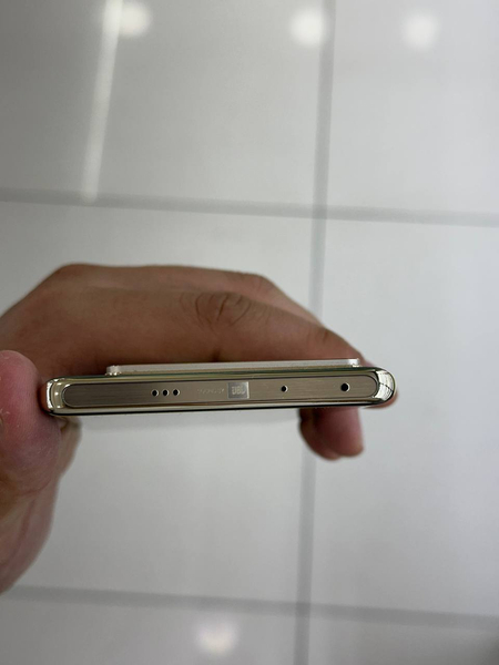 Infinix note 40 pro