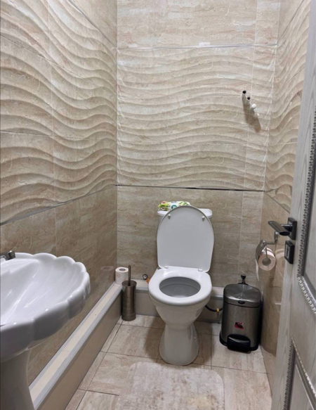 Arenda ibn sino 4 xona novastroyka 4 etaj lift bor