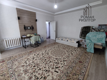 Продам 2/4/9 Чайхона салом