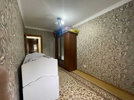 3х комнатная квартира на 2 этаже 68кв/м,  в Самарканде